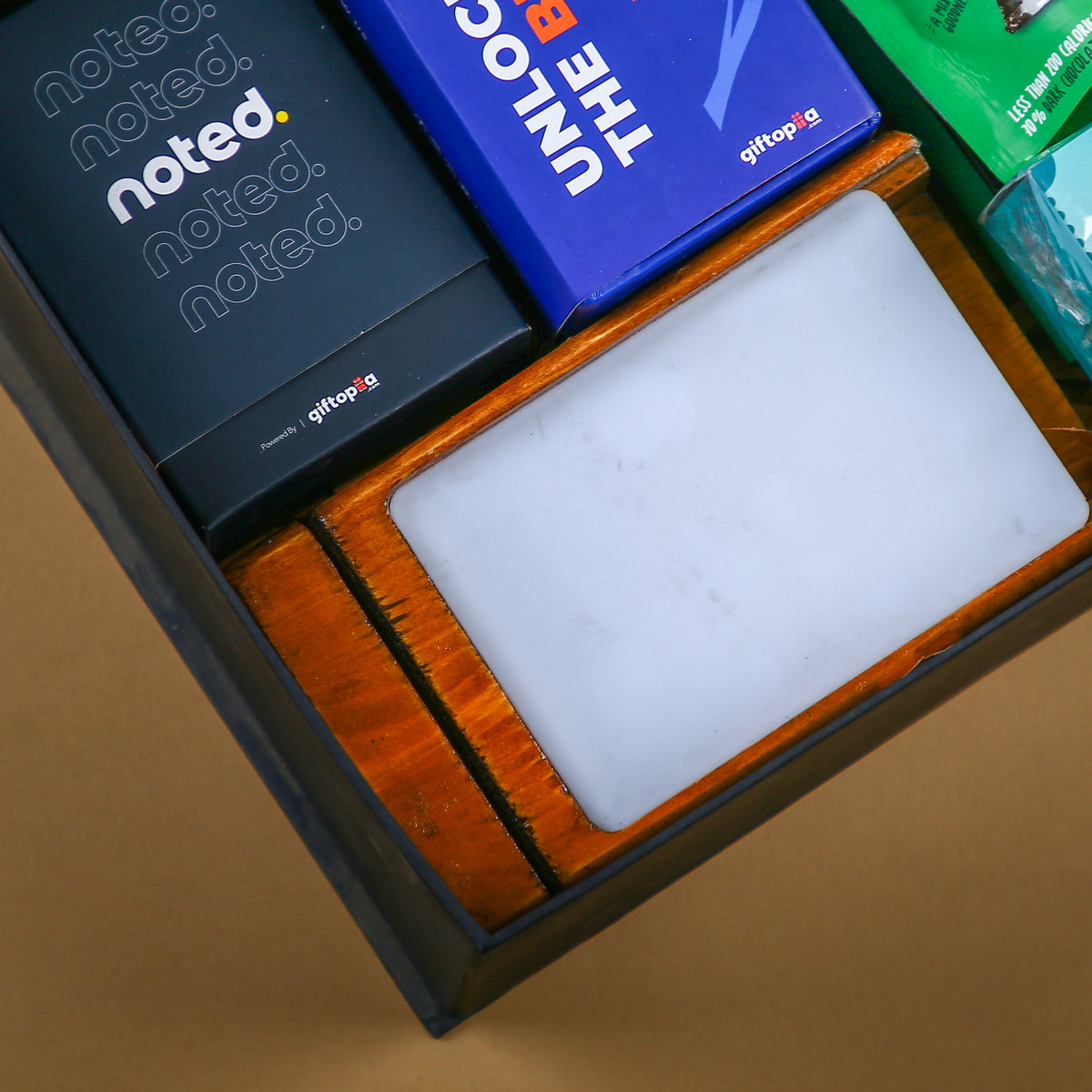 The Best Office Gift Box | Ready Made Gift Boxes | giftopiia